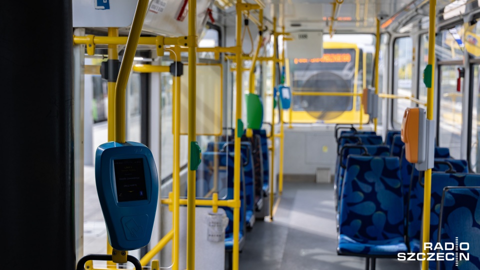 Cięcia i zmiany w kursowaniu komunikacji miejskiej - Region - Radio Szczecin